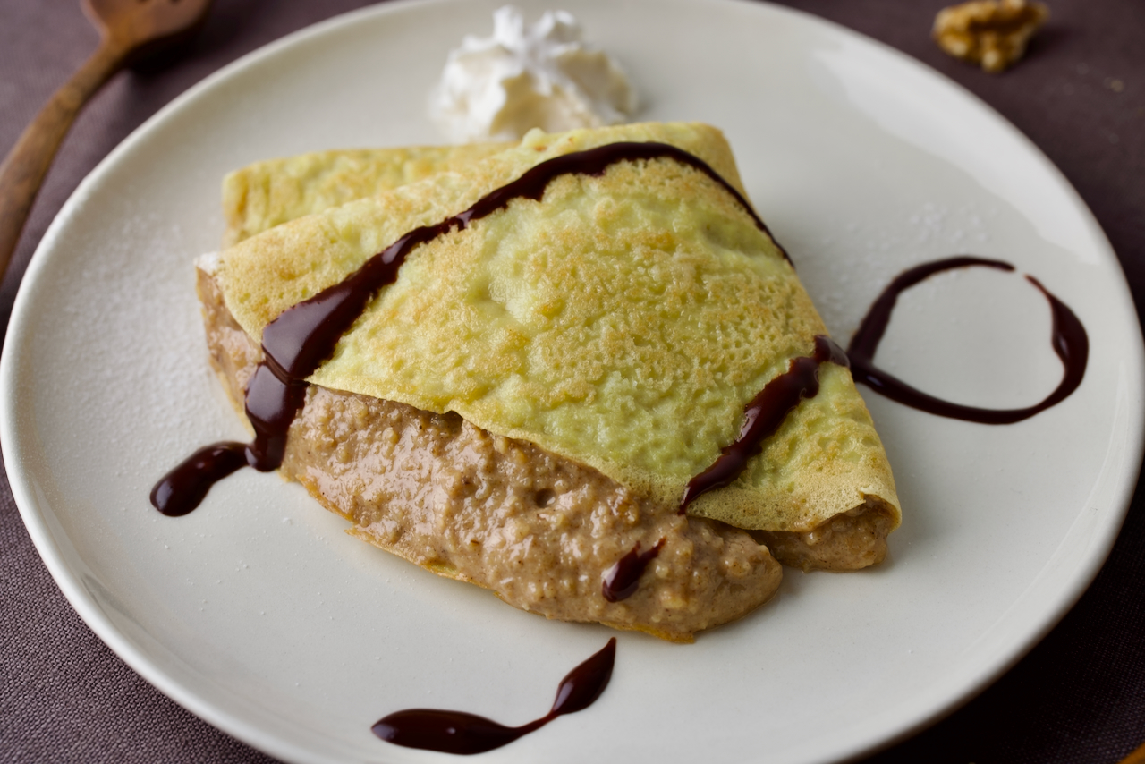 Vegan Walnut Crepes (veganske orehove palačinke) - Walking Through ...